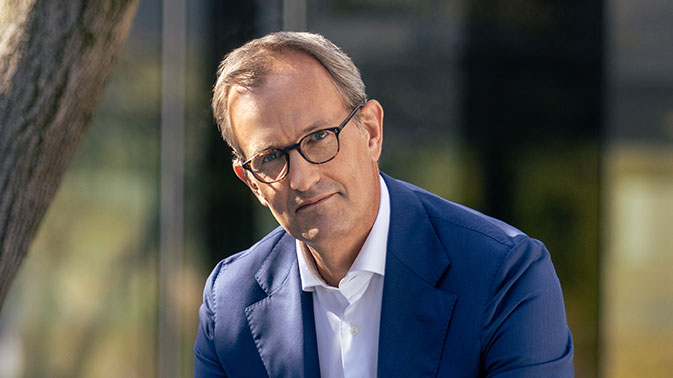 Prof. Markus Venzin appointed as EHL Group’s new CEO